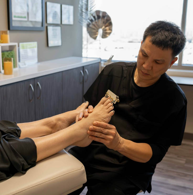 Urgent Foot Care, Neuroma, Bunion, Flat Feet, Heel Pain Podiatry St ...